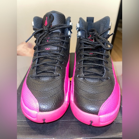 Jordan | Shoes | Jordan 2 Retro Black Deadly Pink | Poshmark